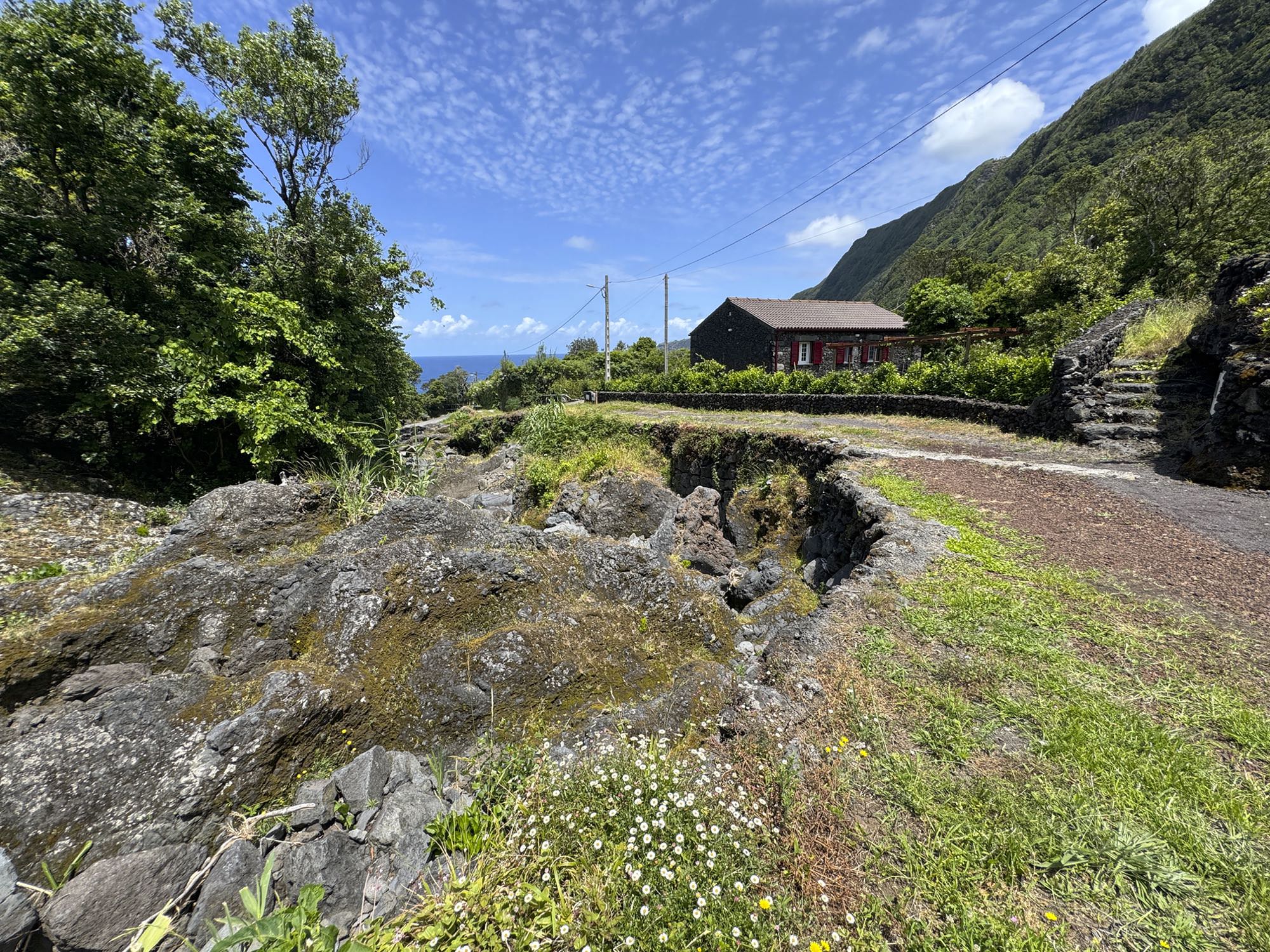 Tour 59 – Van Praia do Norte naar Norte Pequeno - Wandelgids voor de Azoren