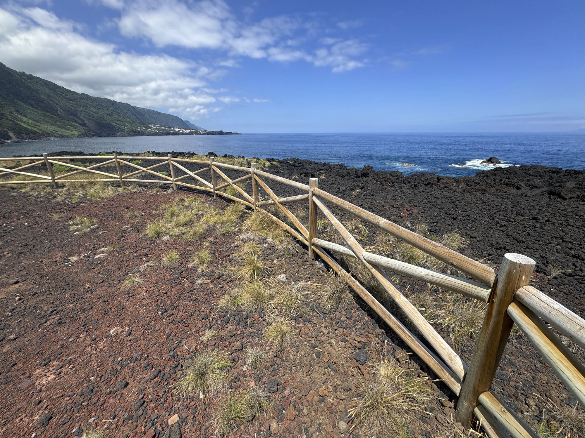 Tour 65 – Fajã da Ribeira da Areia - Wandelgids voor de Azoren