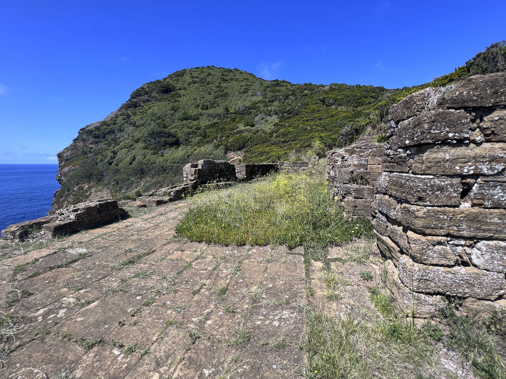 Tour 84 – Monte Brasil - Wandelgids Azoren