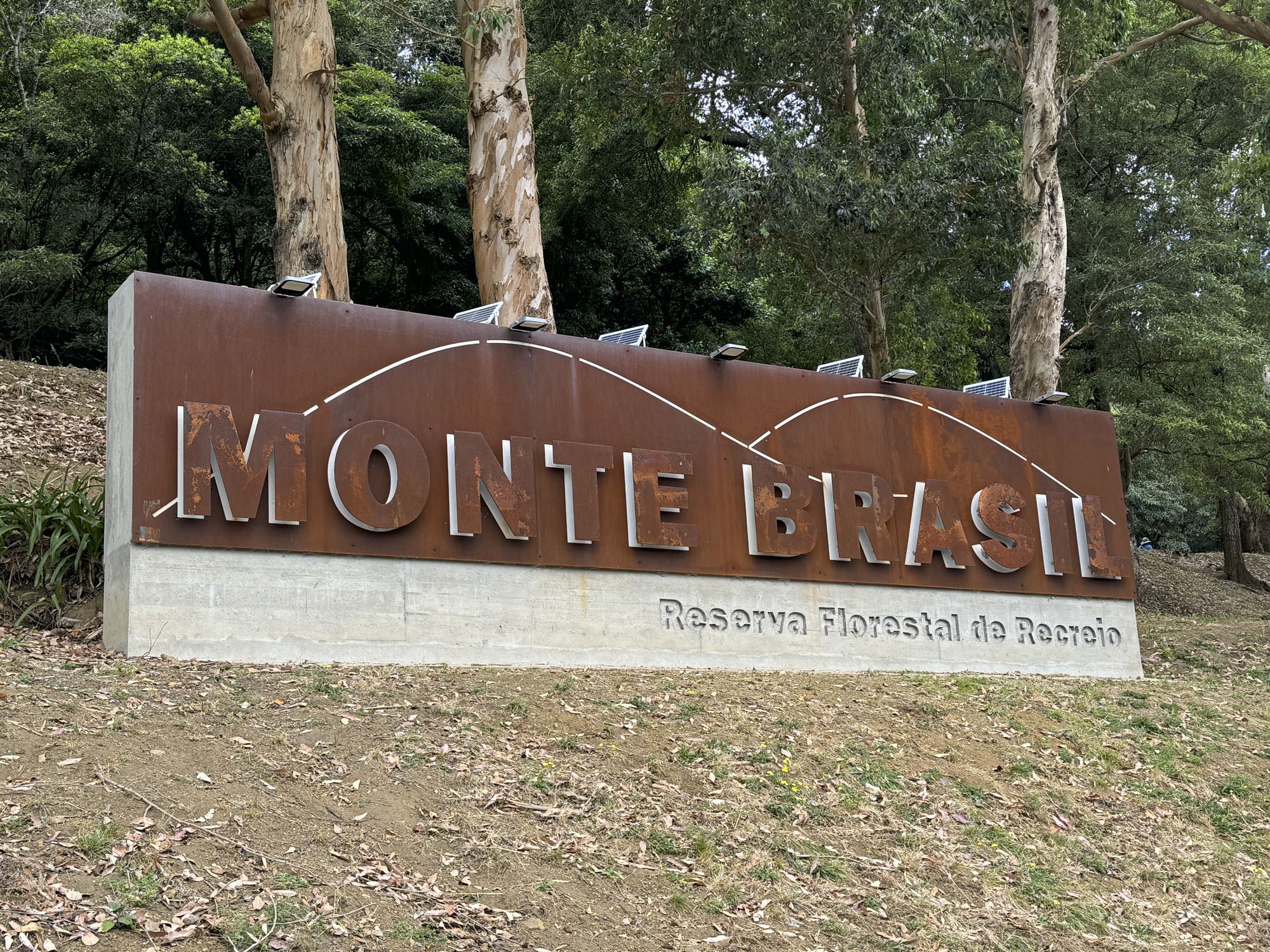 Tour 84 – Monte Brasil - Wandelgids Azoren